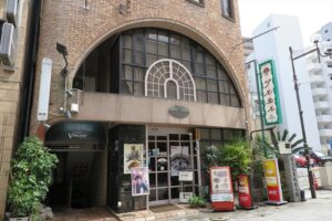 『ツル茶ん（つるちゃん）』トルコライス＆長崎風ミルクセーキ＆メニュー写真