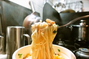 『NOODLE GOMUG（ヌードル ゴーマグ）』カップ麺保温容器レビュー